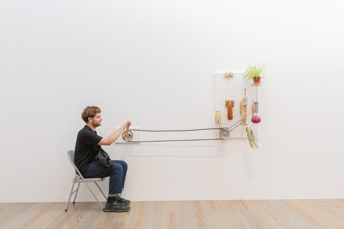 Mika Rottenberg Antimatter Factory – Kunst Haus Wien. Museum Hundertwasser