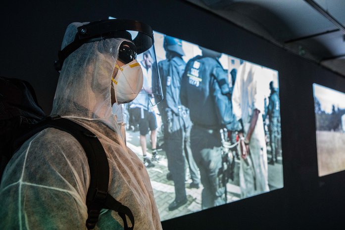 Oliver Ressler – Kunst Haus Wien. Museum Hundertwasser